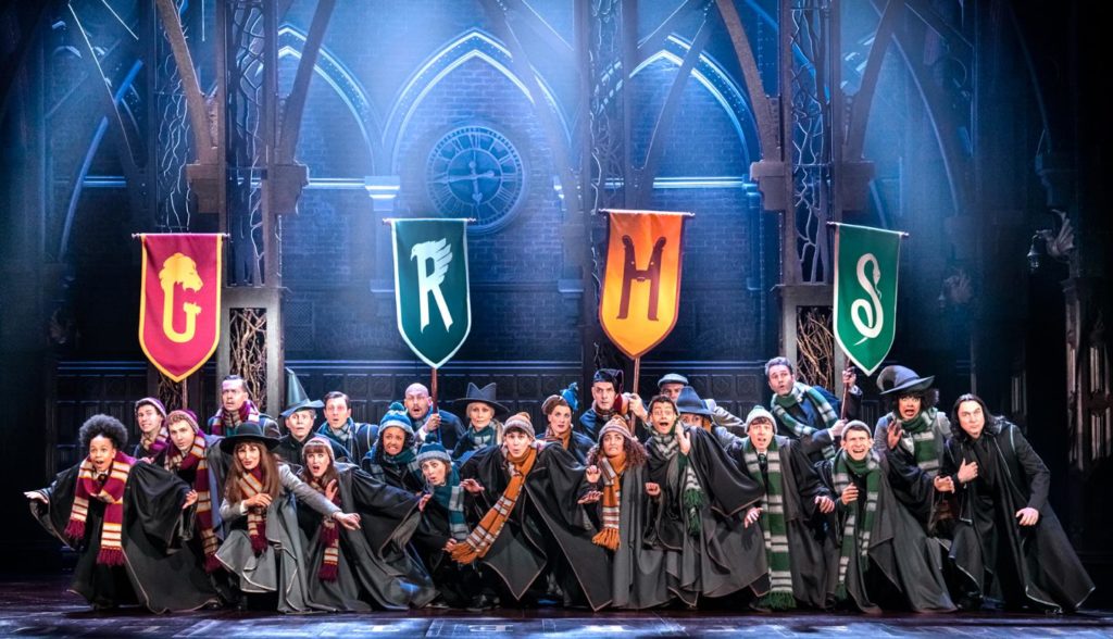Hamburg - Magie live - Harry Potter und das verwunschene Kind ... Hamburg - Magie live - Harry Potter und das verwunschene Kind ...